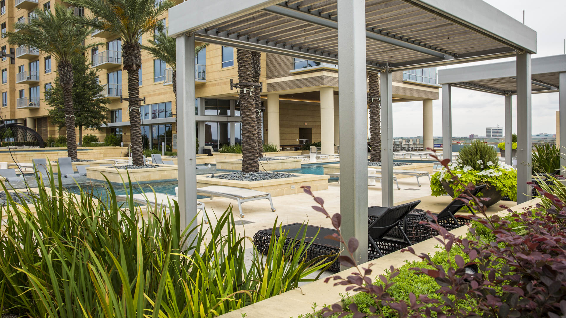 The Sovereign at Regent Square - SWA Group