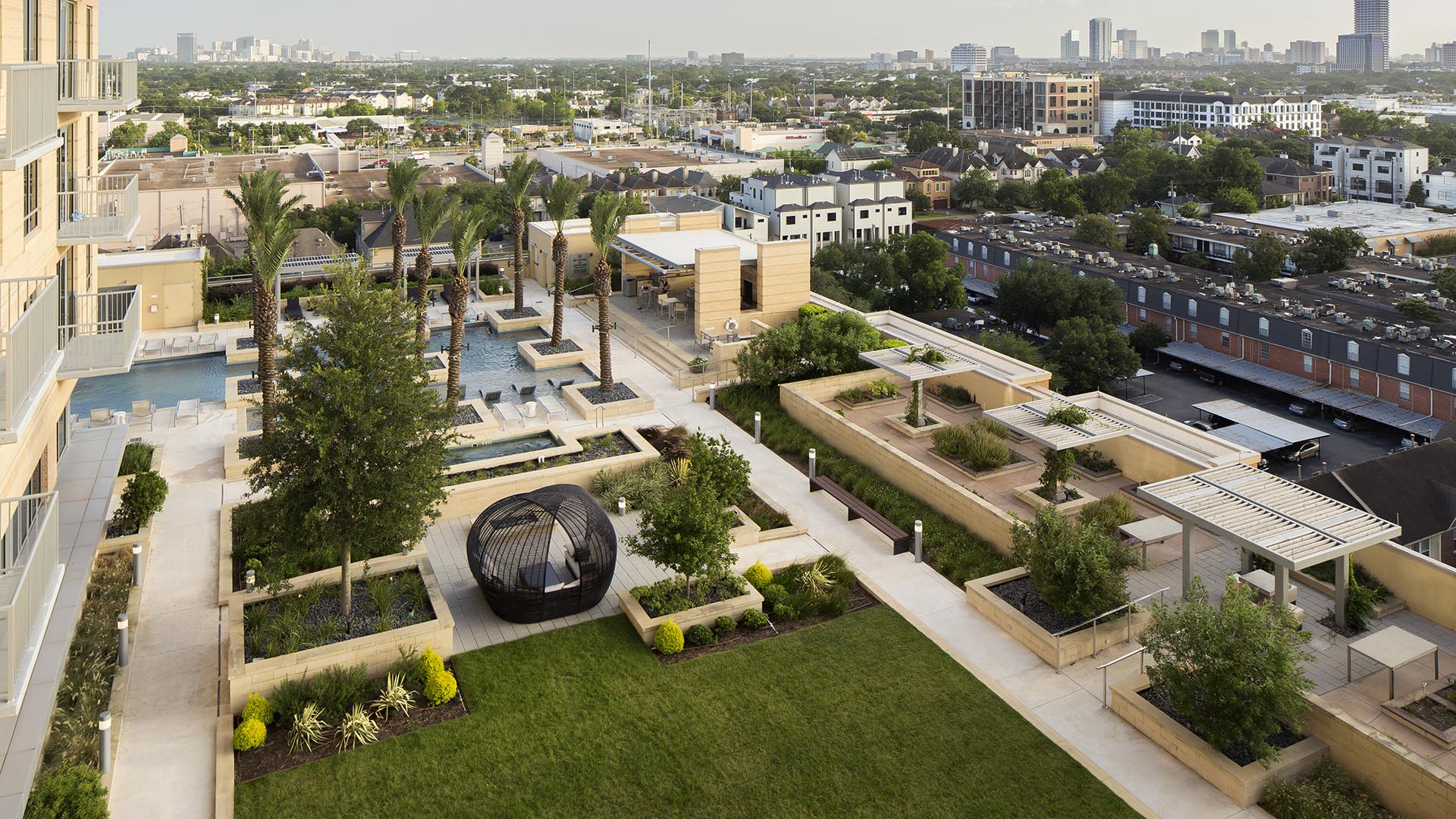 The Sovereign at Regent Square - SWA Group