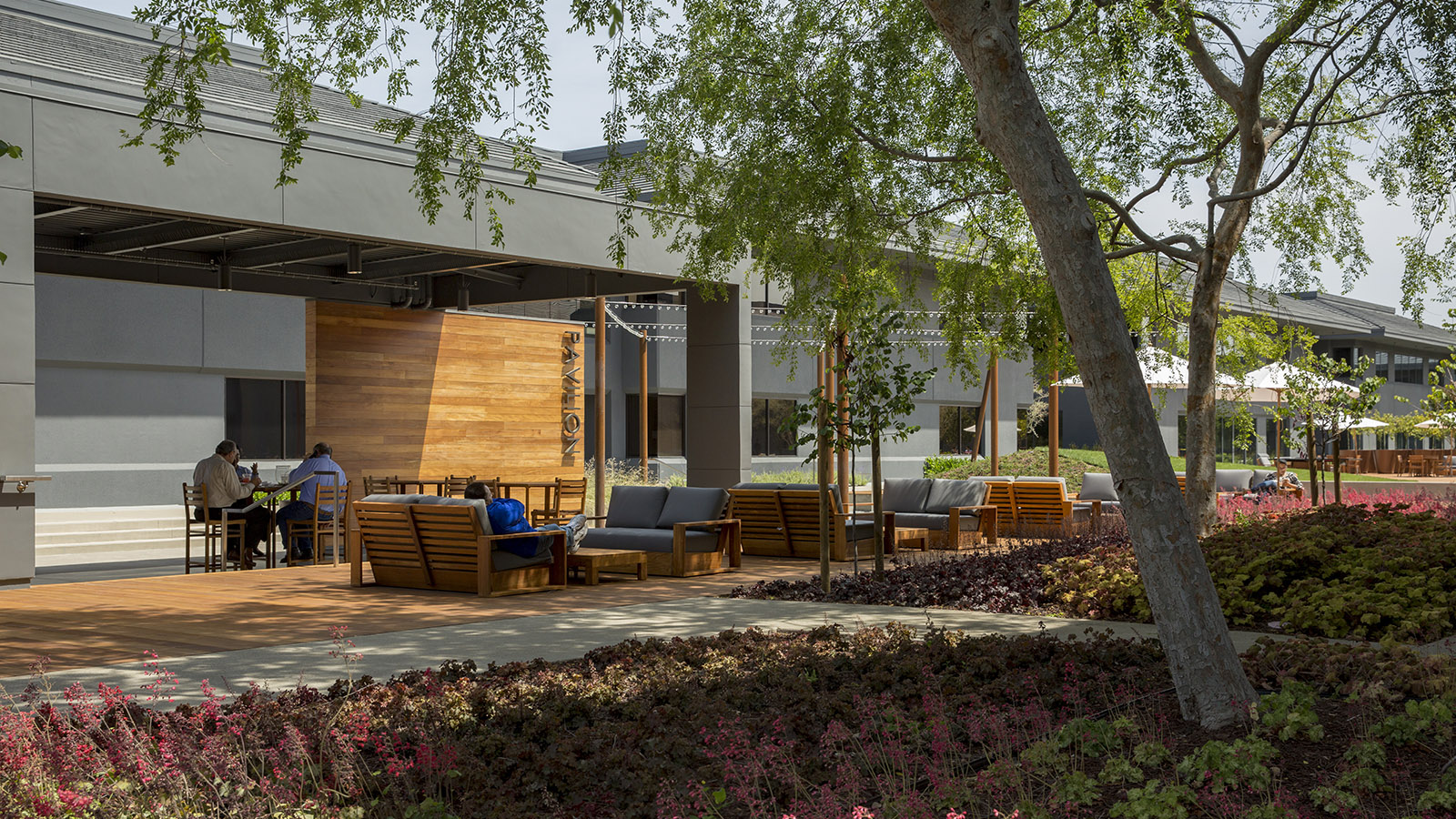 Lake Park Business Center - SWA Group