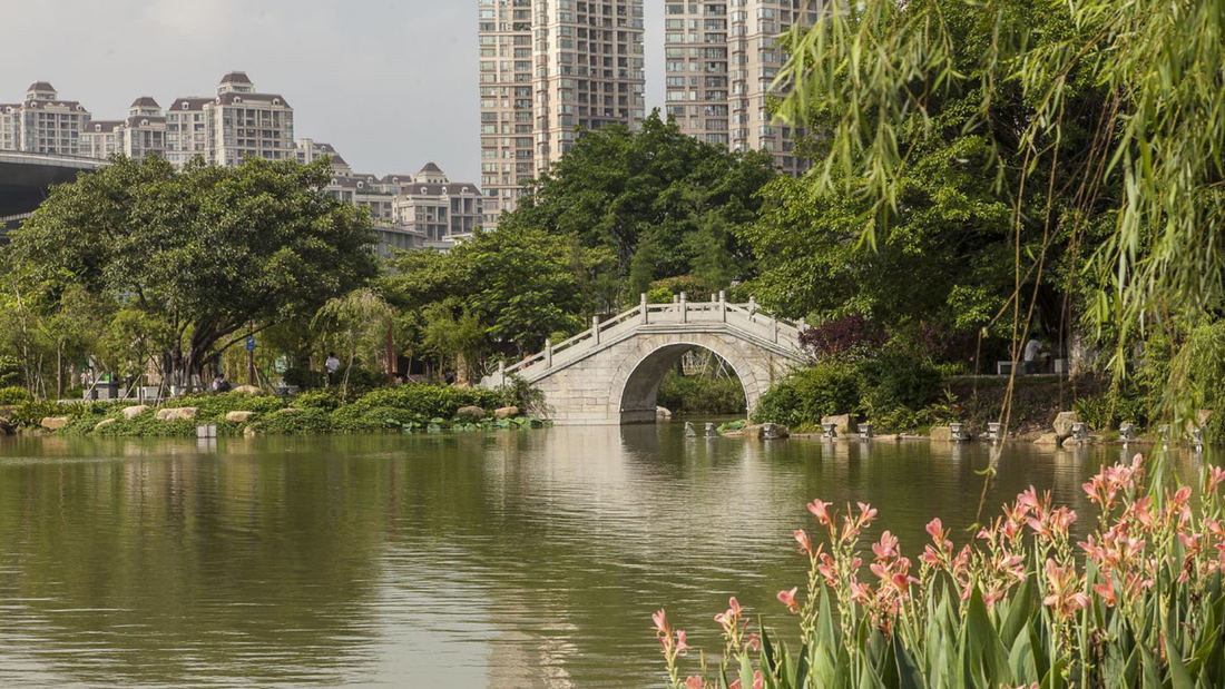 Thousand Lantern Lake Park System - SWA Group